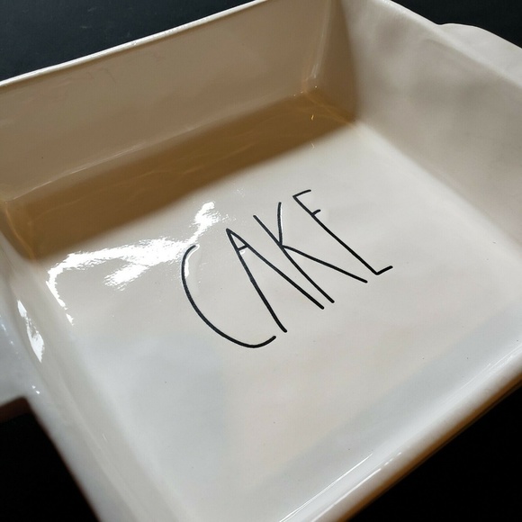 Rae Dunn | Kitchen | Rae Dunn Square Cake Dish Baking Pan Farmhouse ...